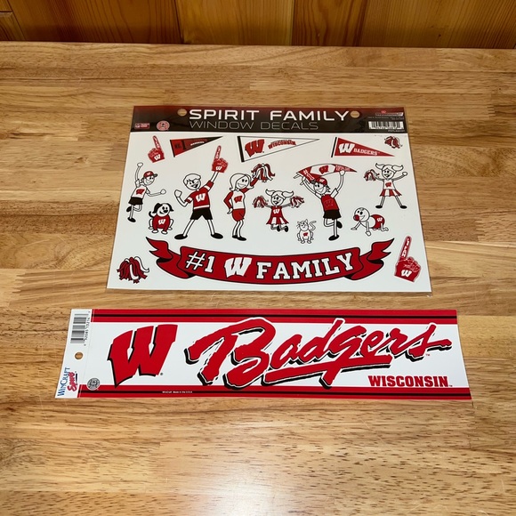 Wincraft | Accessories | New Wincraft Wisconsin Badgers Family Car ...